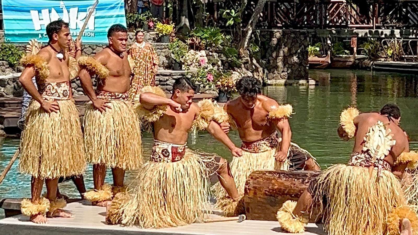 Polynesian Cultural Center Oahu: North Shore Luau and Show